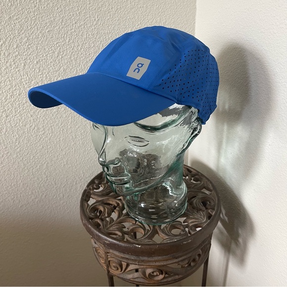 On Running | Accessories | On Running Lightweight Marathon Sport Cap ...